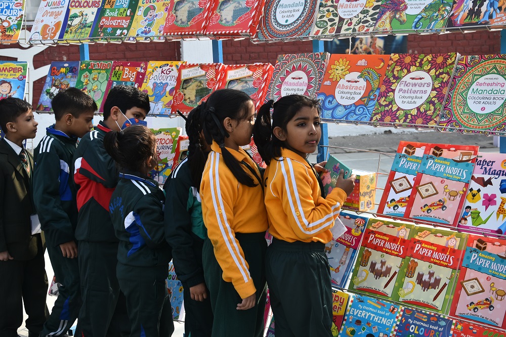 School with good Academic record in Delhi - Neo Convent School