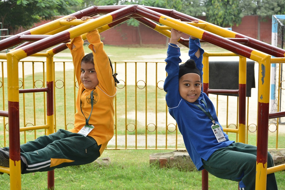 School with good Academic record in Delhi - Neo Convent School